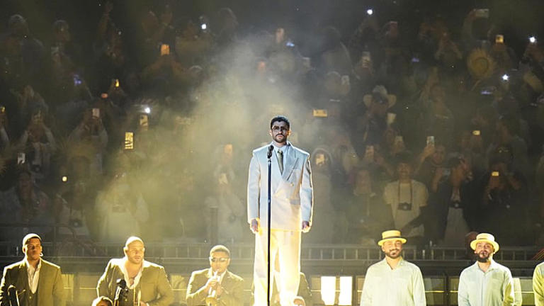 Six arrested over ticket touting for Bad Bunny concerts