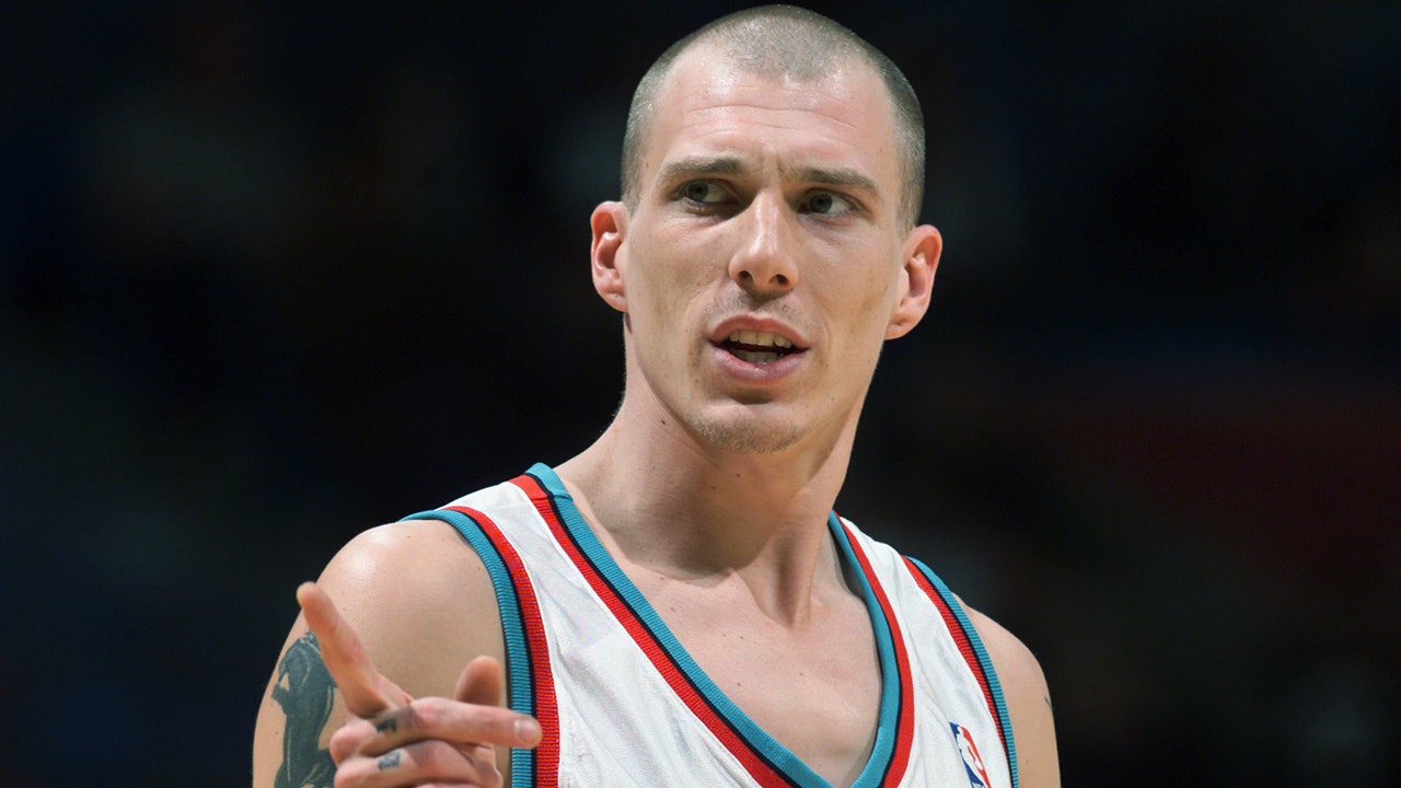 Former NBA star Jason Williams severs ties with college team after ...