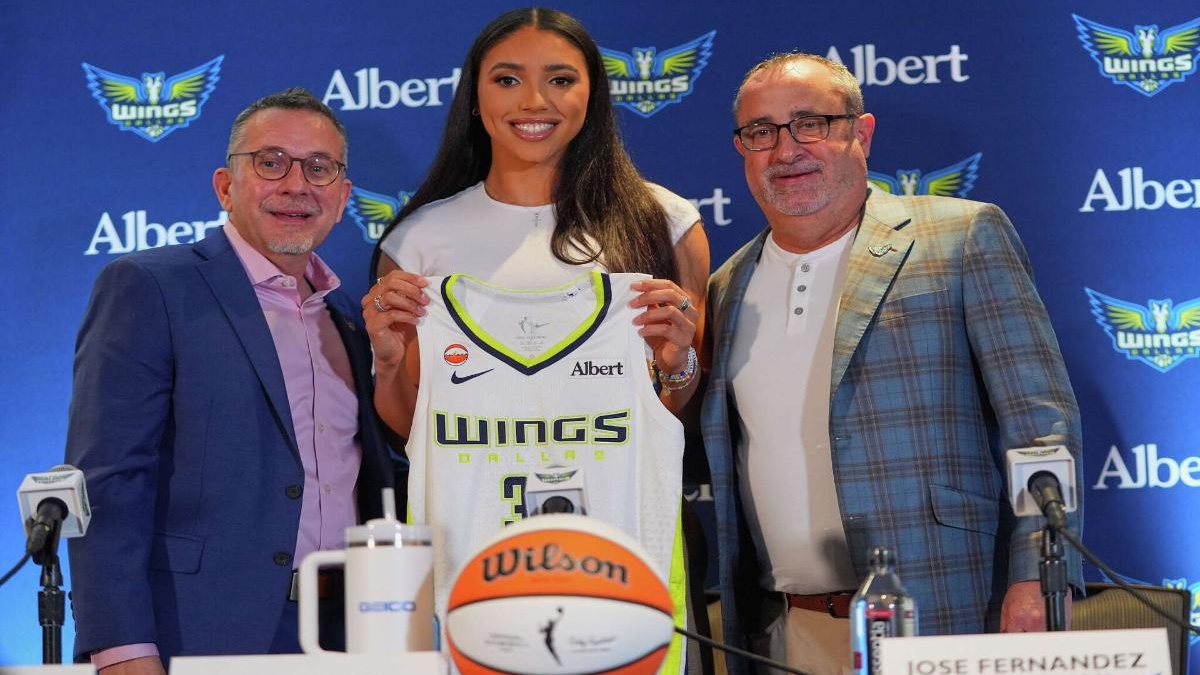 Dallas Wings star Azzi Fudd reveals what she already hates about life ...