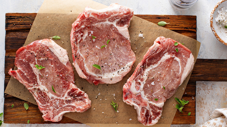 6 tips you need for irresistible southern-style smothered pork chops