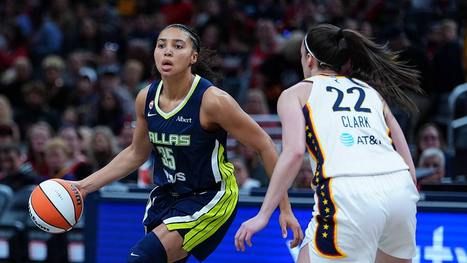 NBC's Azzi Fudd 3-point record mistake called out with Caitlin Clark ...
