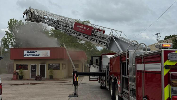 Fire at Decatur's Donut Express
