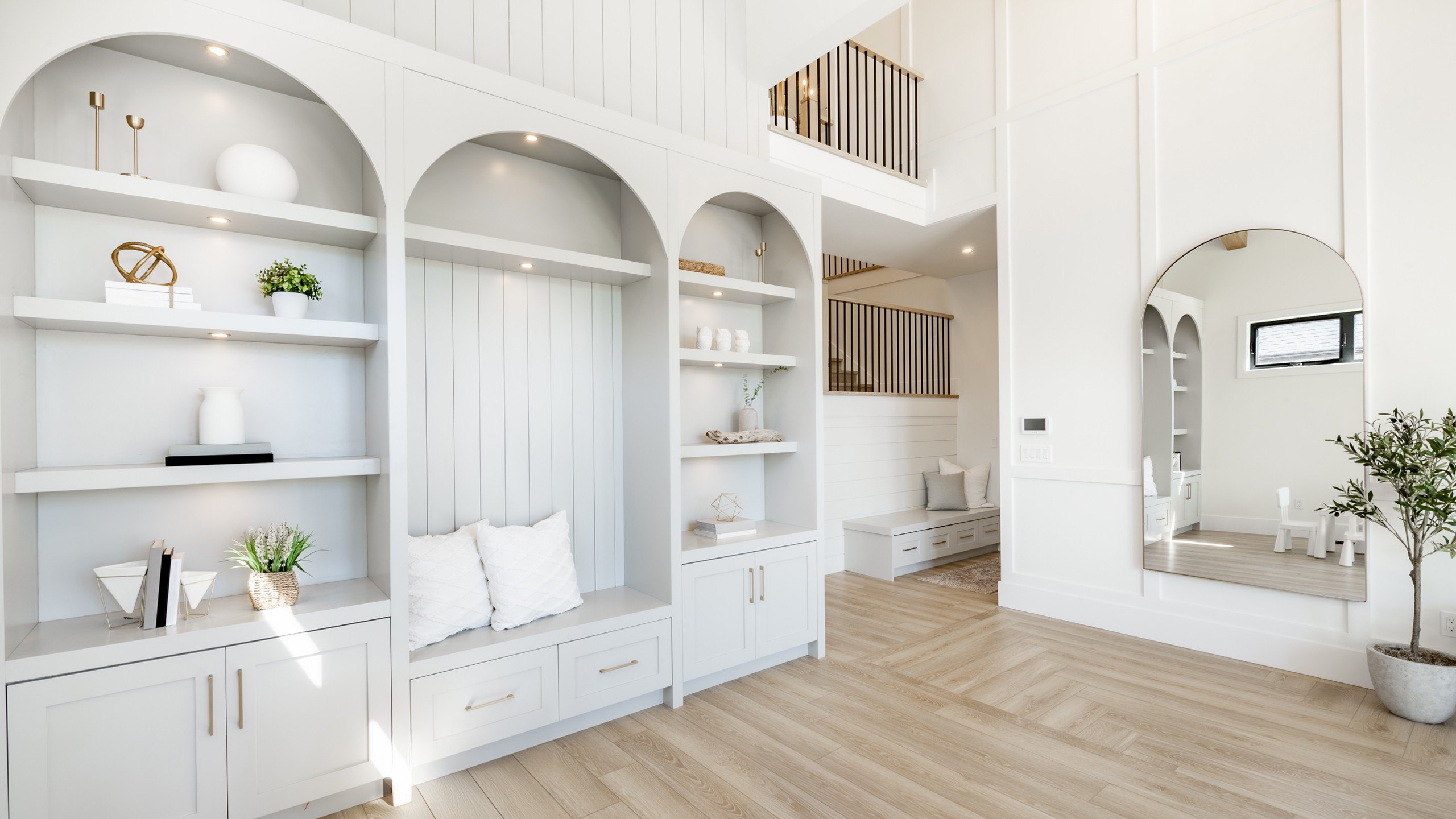 What stays with the house when you move?