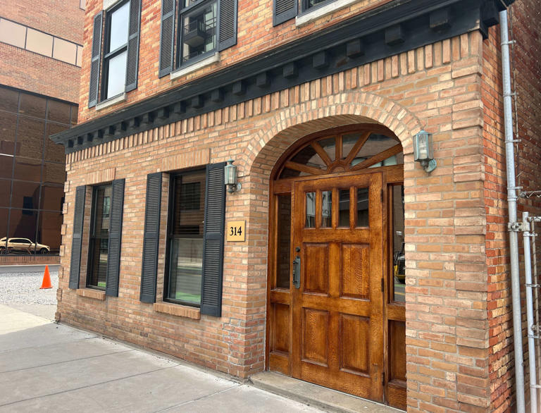 Bookkeeper for Syracuse law firm stole over $200k from employer ...