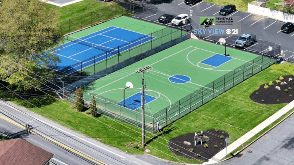 Broken gate allowed fighting moms, teens to access community basketball ...