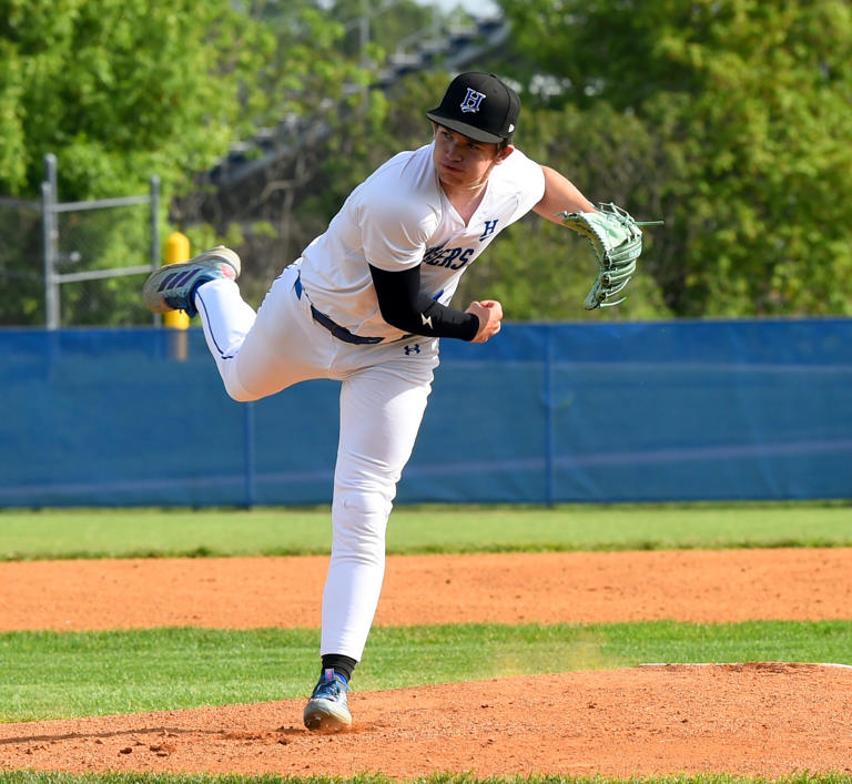 Horseheads baseball advances behind Ball's 1-hitter, Charlanow's bat