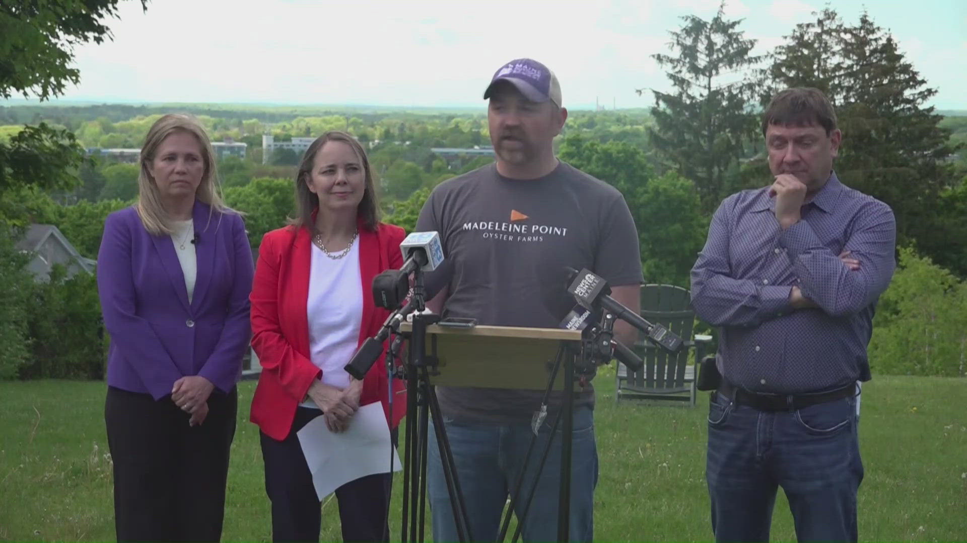 Gubernatorial candidates continue to campaign, some joining forces