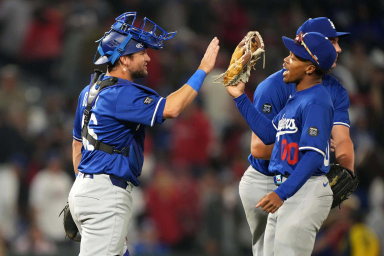 Dodgers star prospect injured by team 'bat dog' in freak accident