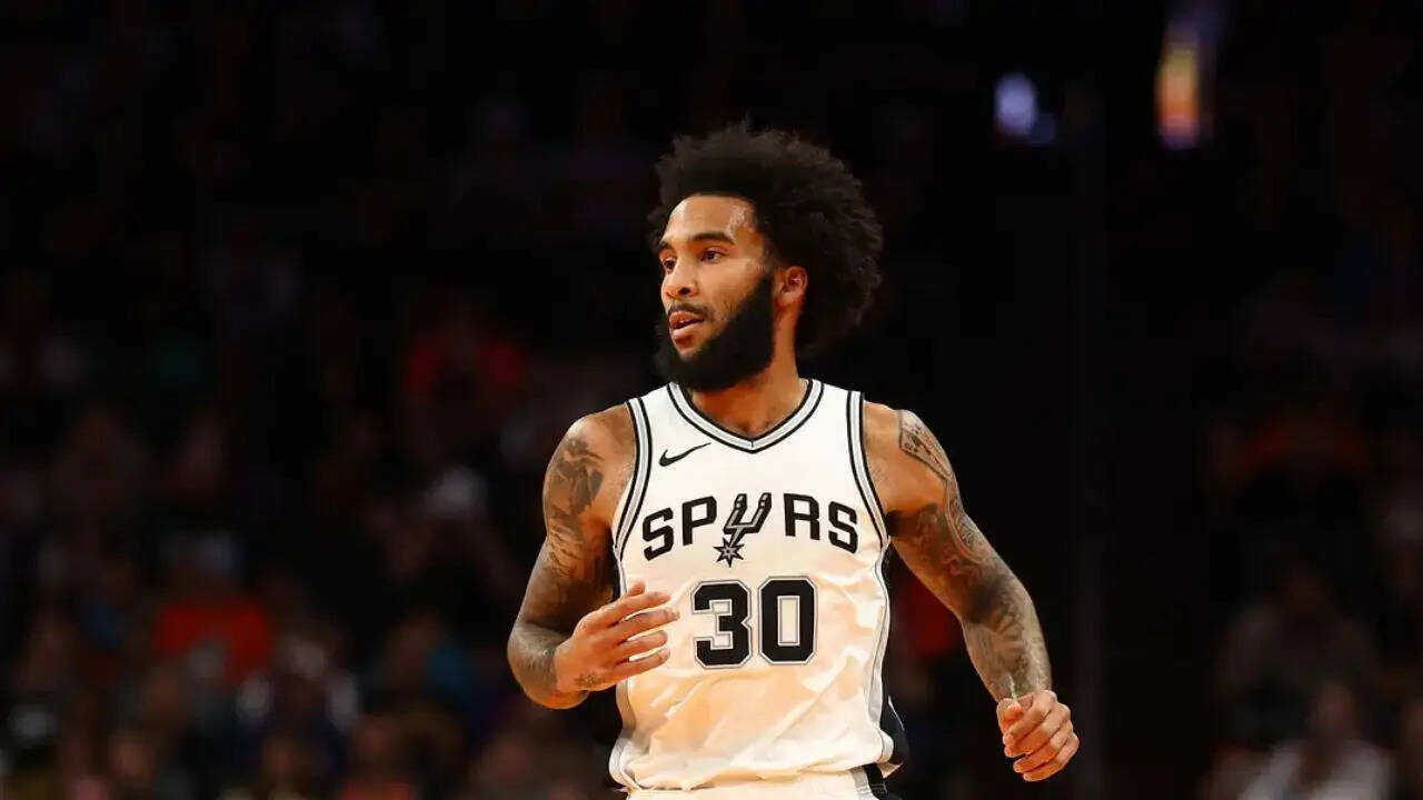Who is Julian Champagnie? Spurs forward leads scoreboard before ...