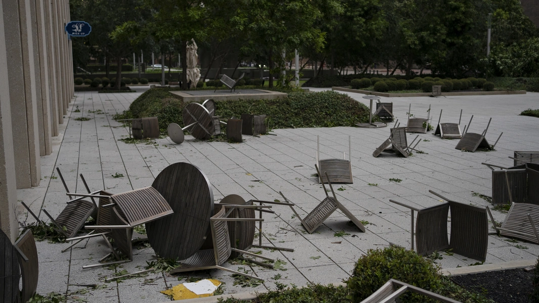 Flying umbrella kills woman during South Carolina storm