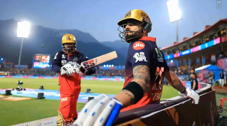 Fans cheer "Kohli ko bowling do" throughout in Dharamsala after RCB ...