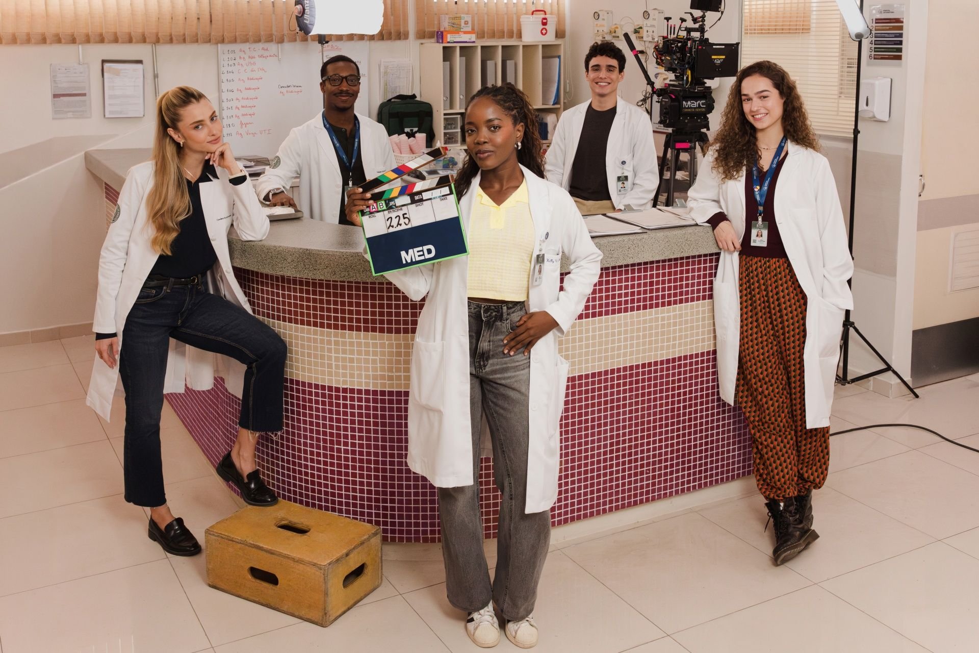 Grey's Anatomy brasileira? Netflix anuncia MED, nova série médica nacional