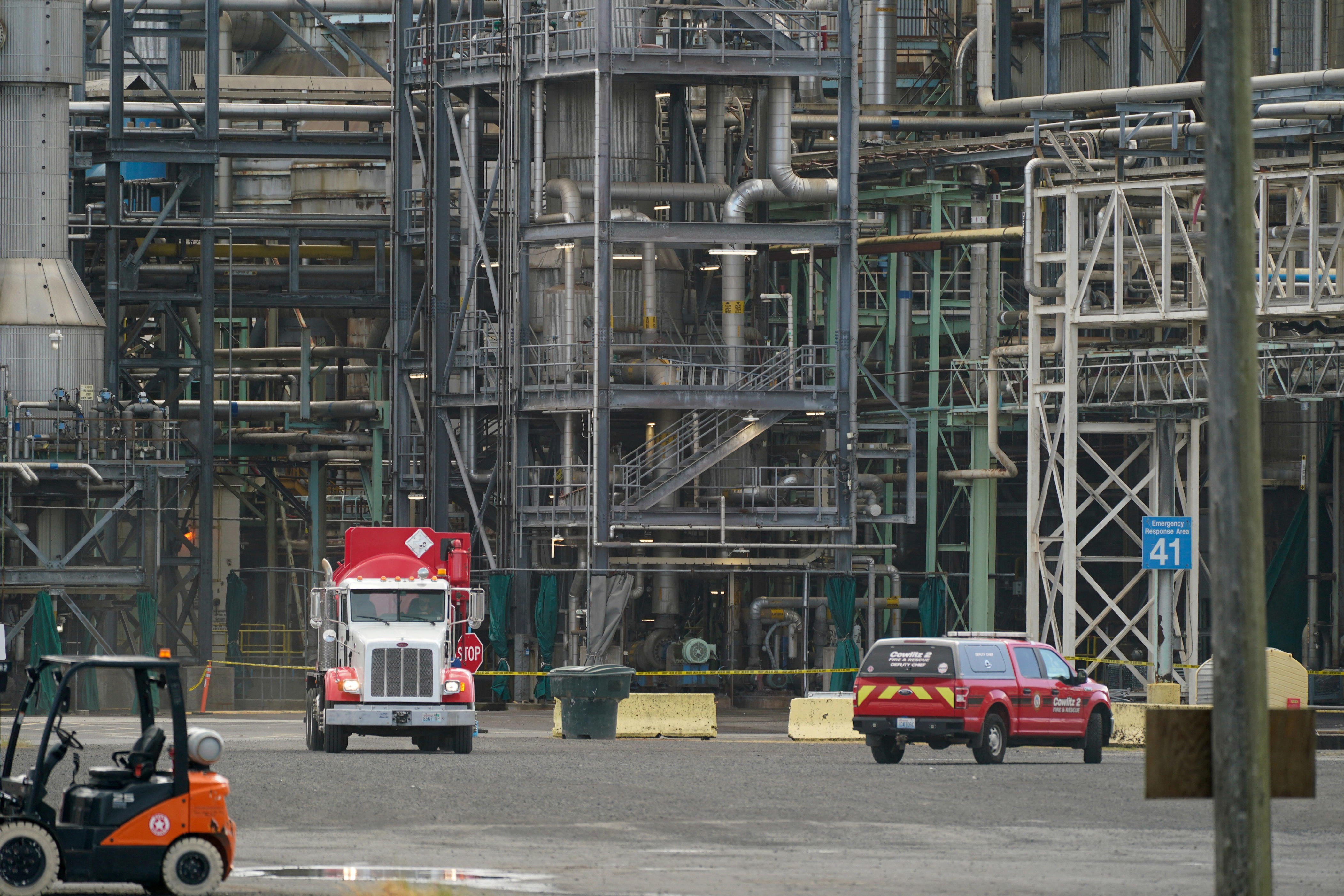 Nine confirmed dead after paper mill chemical implosion in Longview