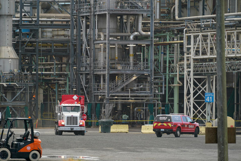 Eight confirmed dead after paper mill chemical implosion in Longview
