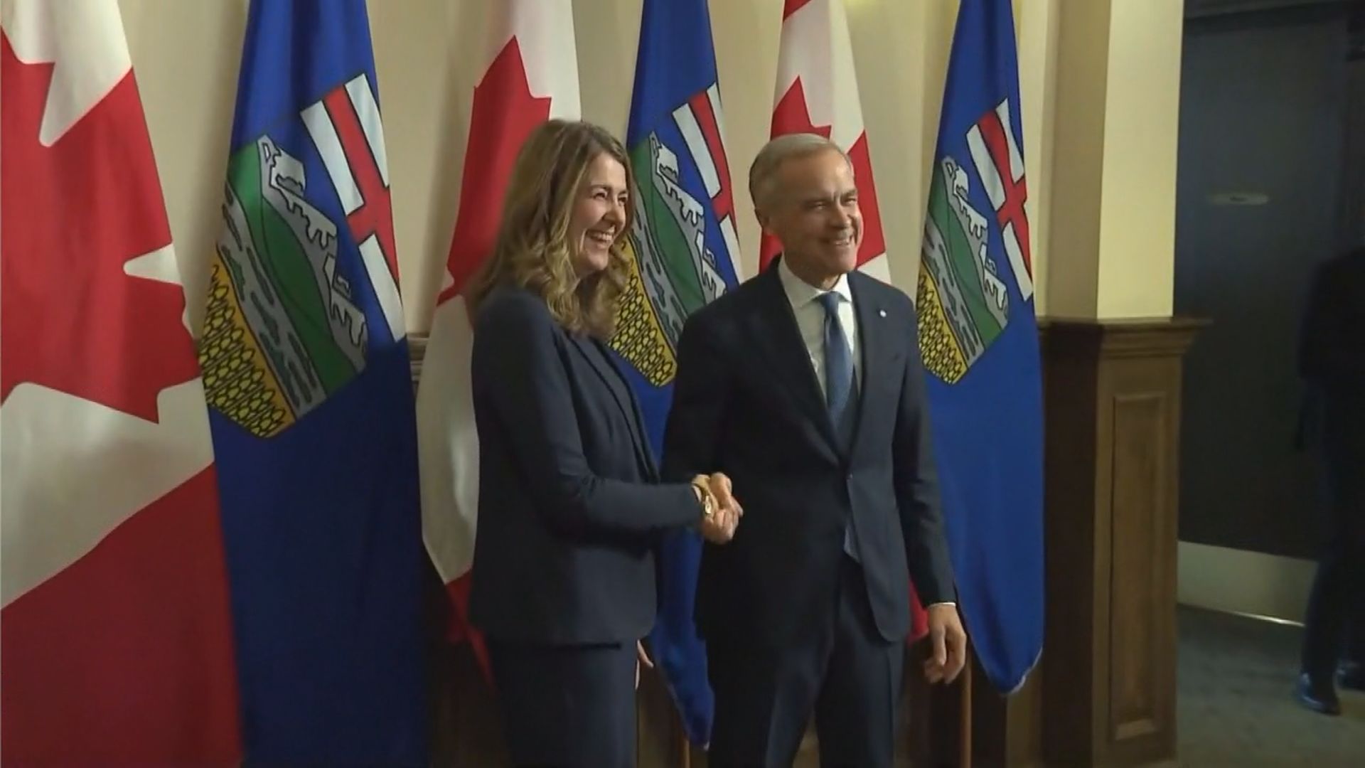 Carney warns Alberta separation referendum question is 'dangerous bluff'