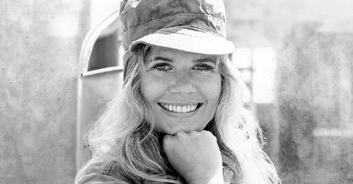 Everyone loved "Hot Lips" Loretta Swit on M*A*S*H, but where did she go ...