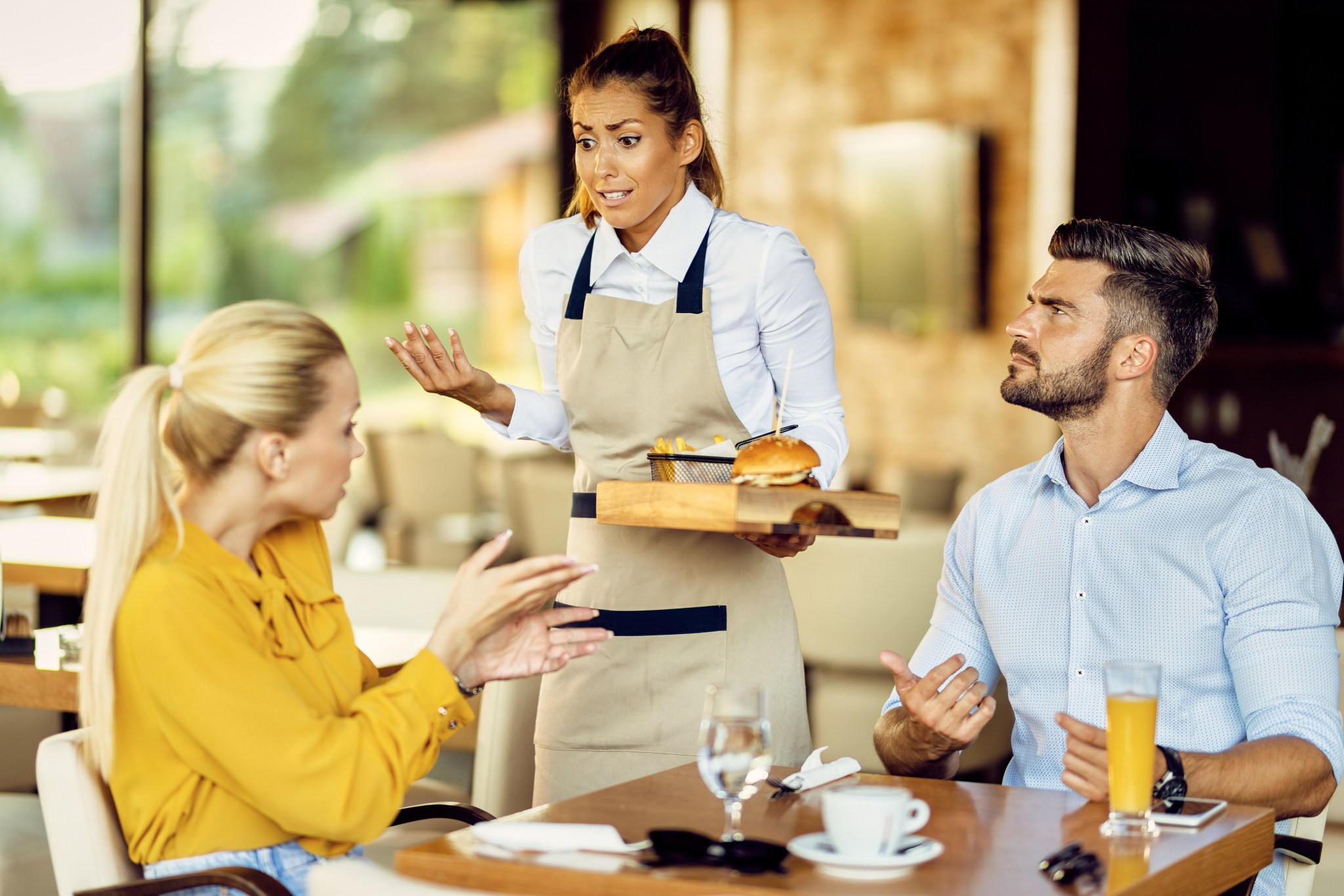 Waitress gets big tip from regulars—not ready for 'messed up' accusation