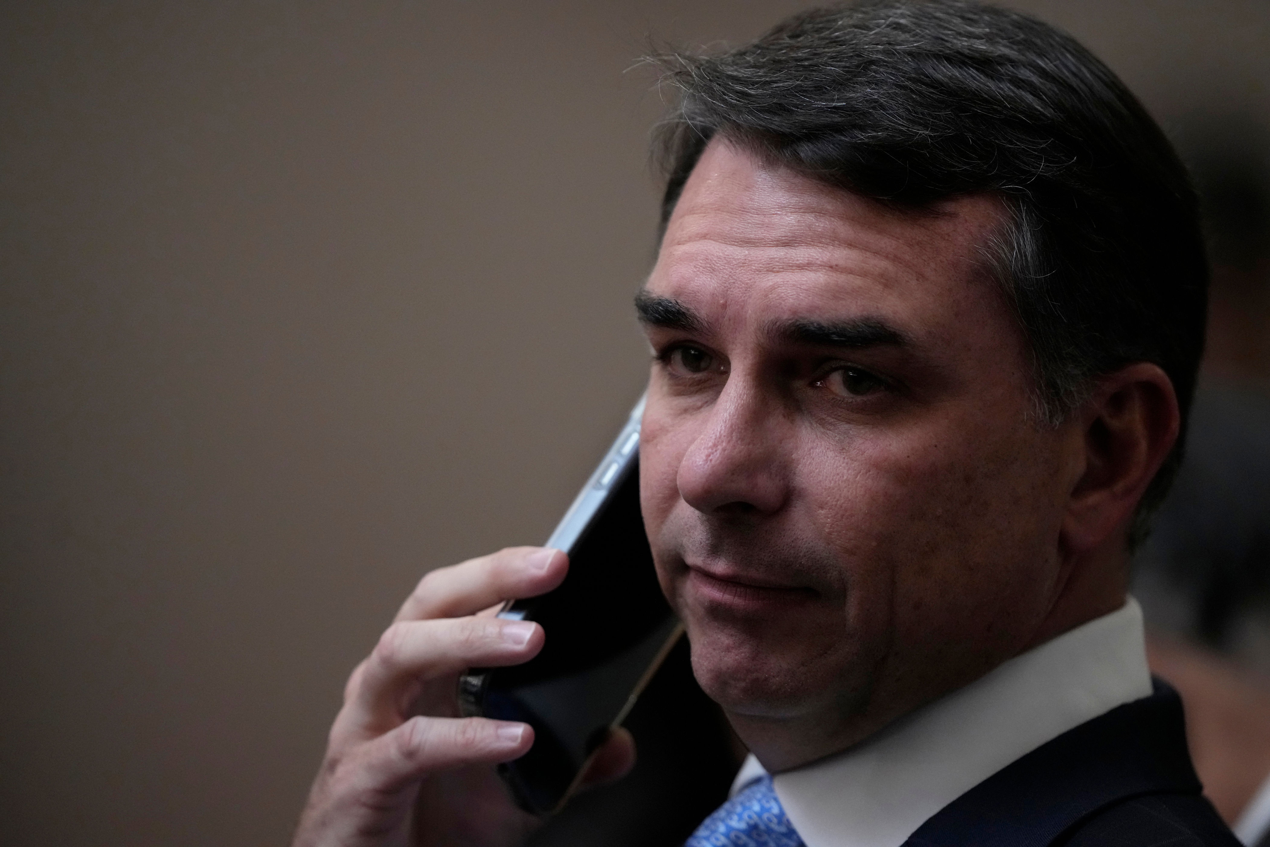 Brazil’s Flavio Bolsonaro meets with Trump amid troubled presidential bid