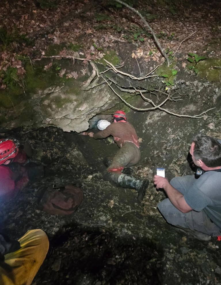 NYC man 'really jammed' inside frigid upstate cave rescued by heroic ...