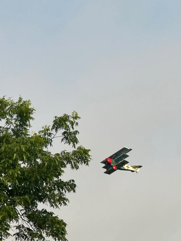 Pilot killed after small plane crash reported at private subdivision in ...