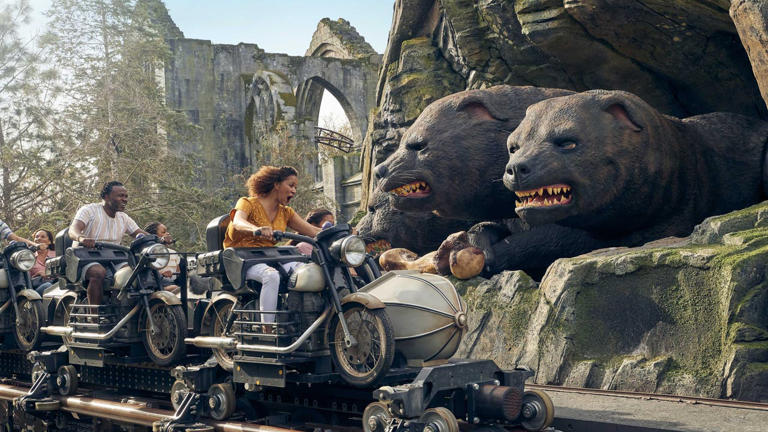 Universal Orlando rips Express Pass from Hagrid’s Magical Creatures ...