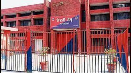 Rival gang attack inside Ludhiana central jail leaves inmate critically ...
