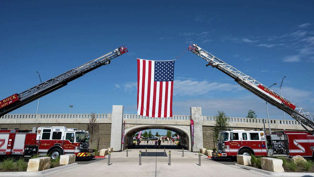 Photos: Round Rock honors fallen troops at Memorial Day ceremony in Old ...