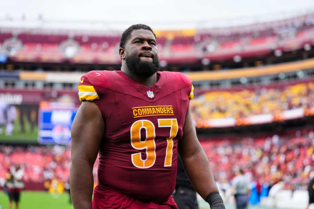 Giants working out Eddie Goldman after devastating defensive line injury