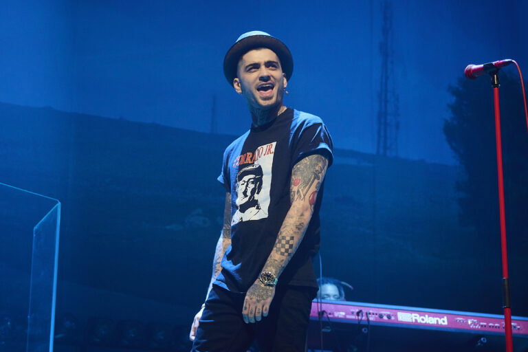 Zayn Malik haalt uit naar TMZ over uitgelekte hotelbeelden