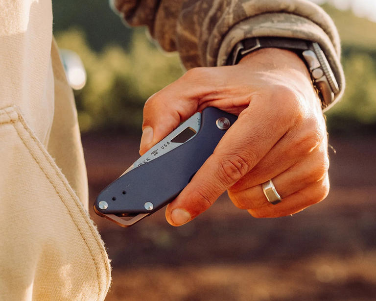 Buck imbues its American heritage into an affordable workhorse EDC knife
