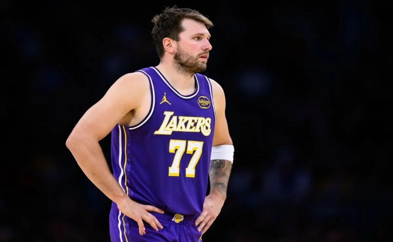 Lakers preparing stunning Luka Doncic-Kyrie Irving reunion if LeBron ...