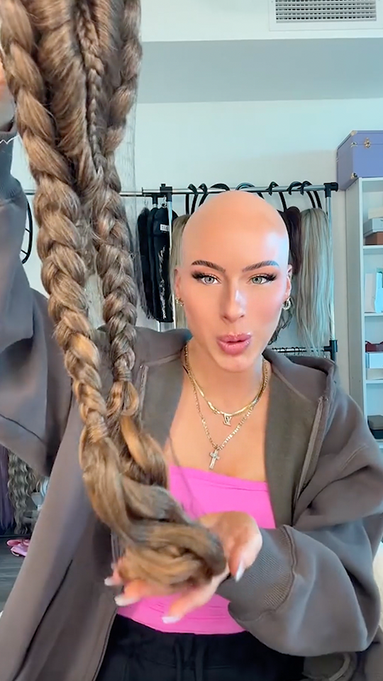Testing budget wigs 👀
