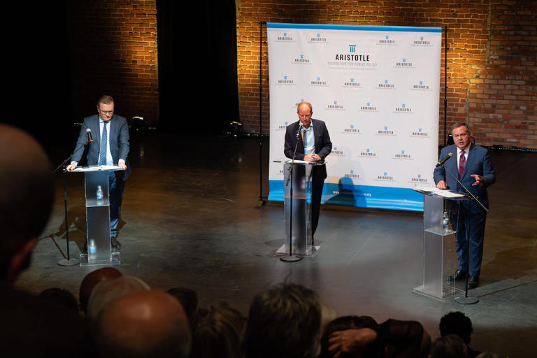 Former UCP premier and constitutional lawyer debate Alberta's future