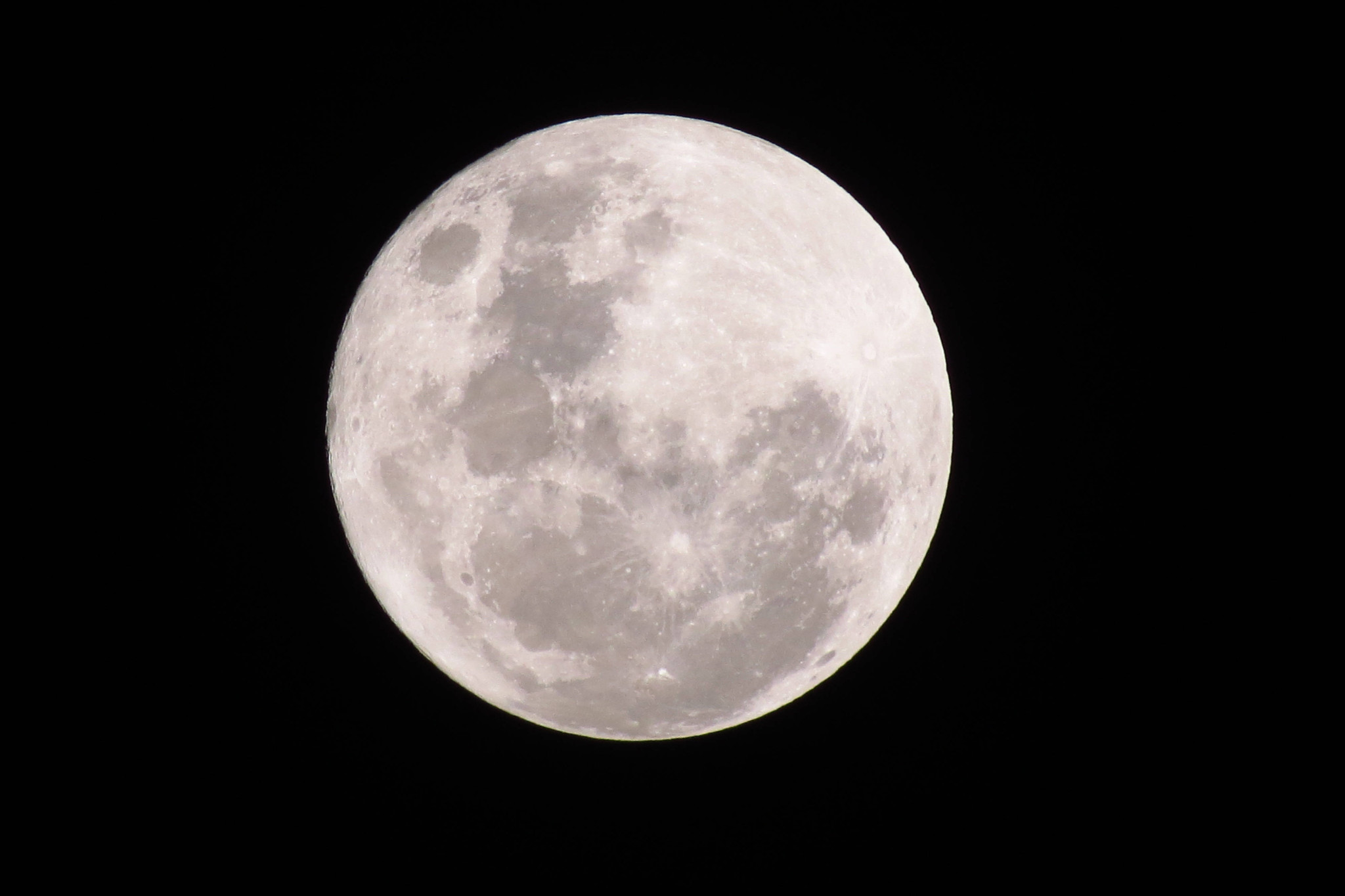 Une lune bleue illuminera le ciel romand ce week-end