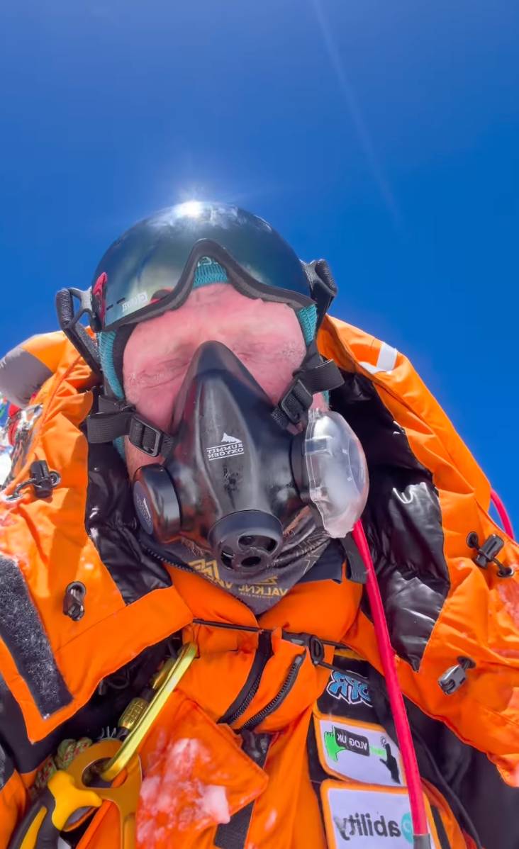 BBC presenter left stranded in Mount Everest 'death zone' 29,000ft ...