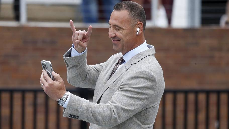 Steve Sarkisian has summer ending early with Horns returning to campus soon