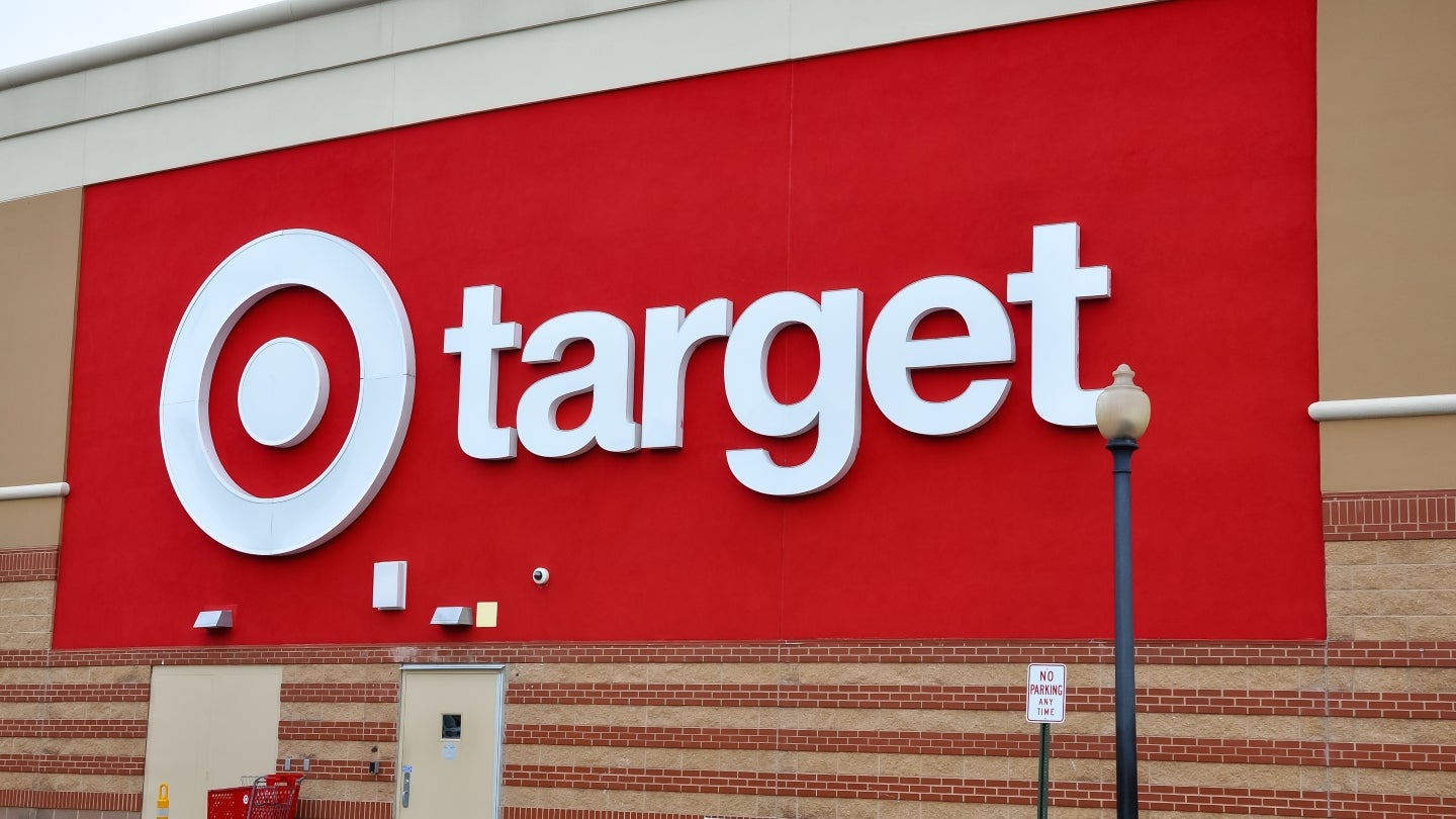 Target reassesses AI strategy amid pricing shift – report