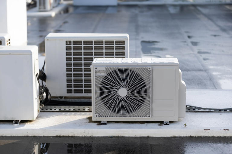 The best temperature to set your air conditioner in winter to stay warm ...