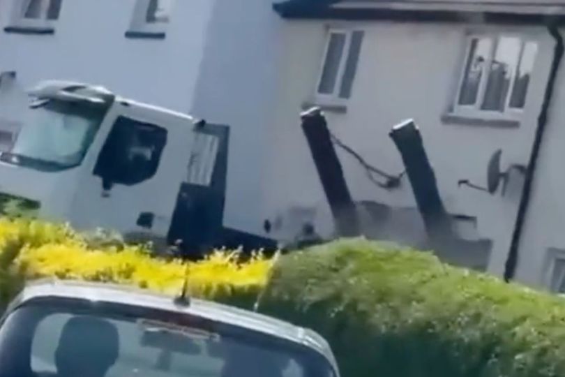 Edinburgh lorry crash linked to gangster who sparked turf war over fake ...
