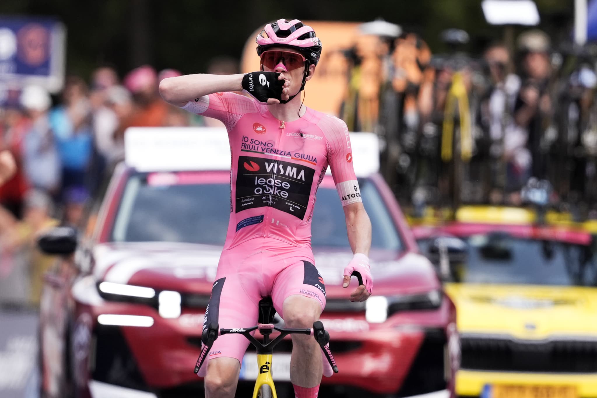 Giro 2026 : le classement général des coureurs et des équipes après la ...