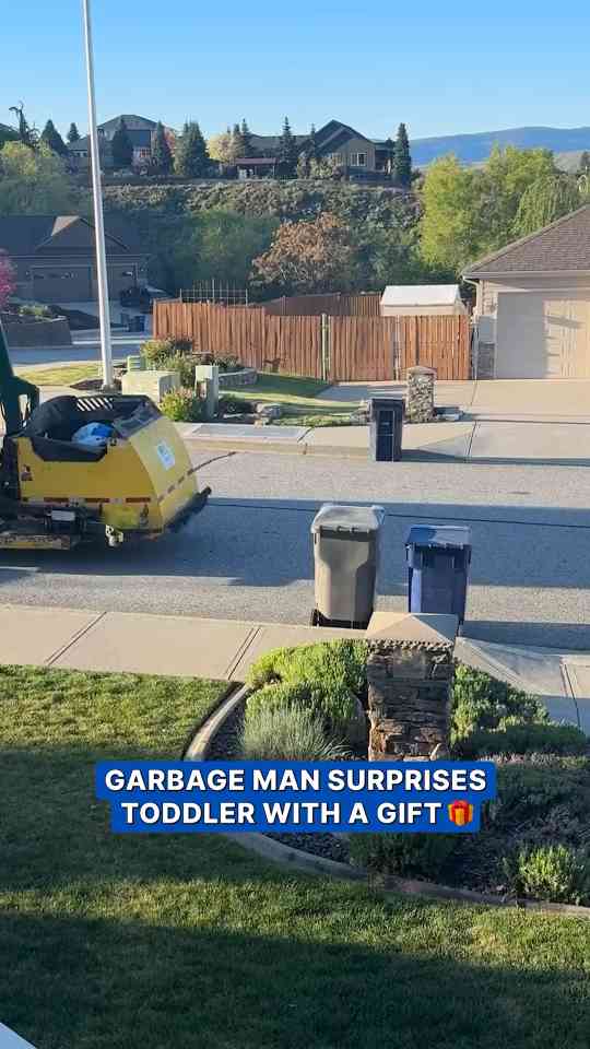 Garbage truck driver surprises little girl with thoughtful gift