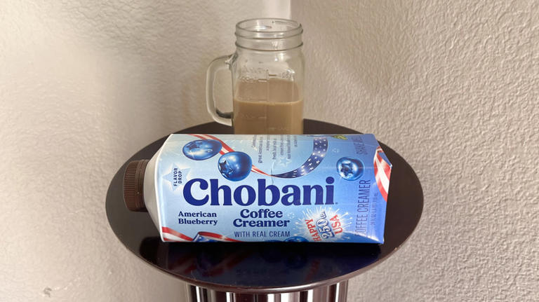 I tried Chobani's new blueberry-flavored coffee creamer. Here's what I ...