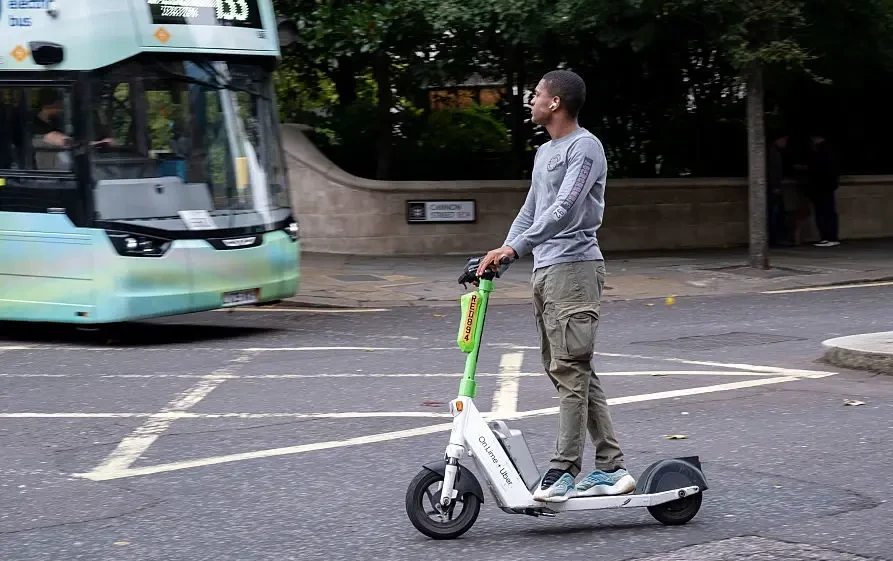 E-scooter rider, 21, seriously injured in Dartford crash with fire engine