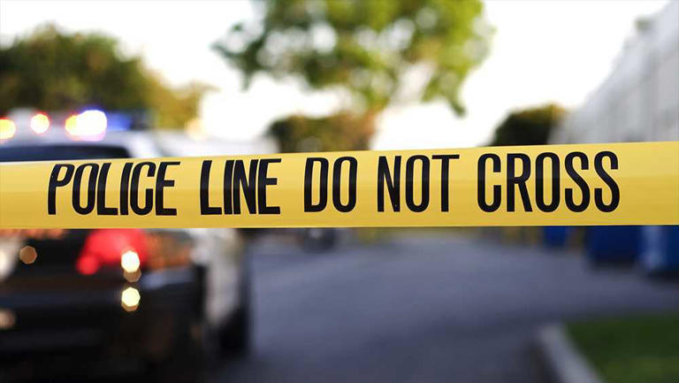 Police investigate decomposed body found in Vero Beach