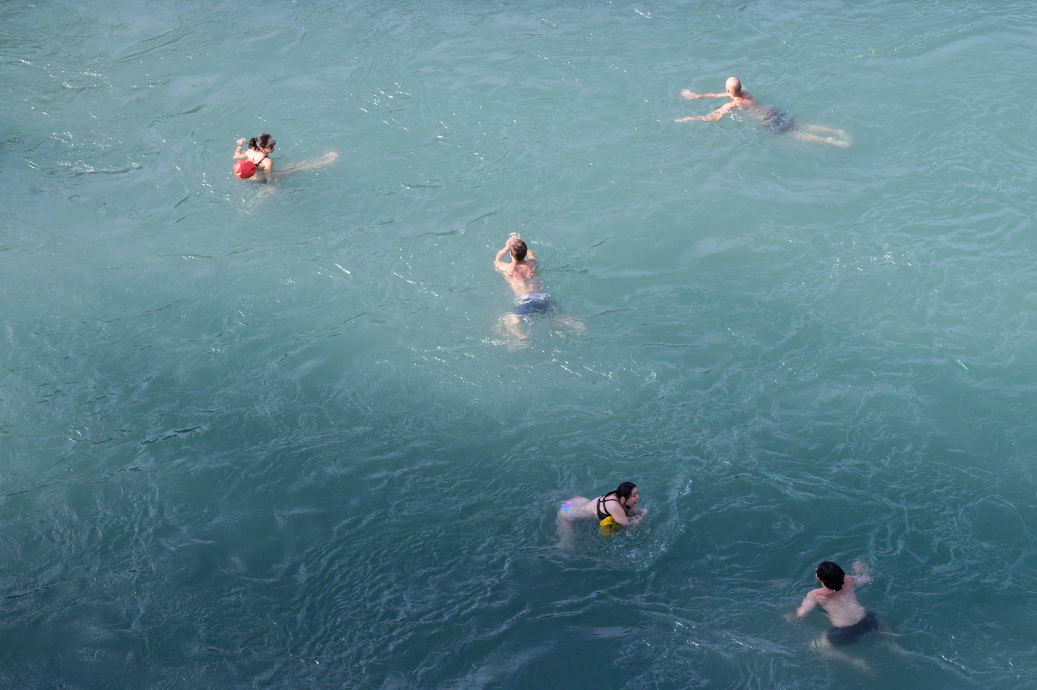 19 Grad: Die Aare ist in Bern so warm wie noch nie im Mai
