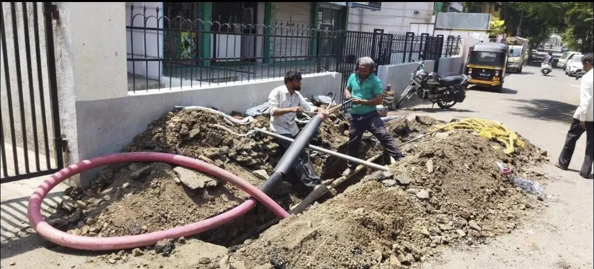 Sporadic power outages give residents sleepless nights, MSEDCL rues ...