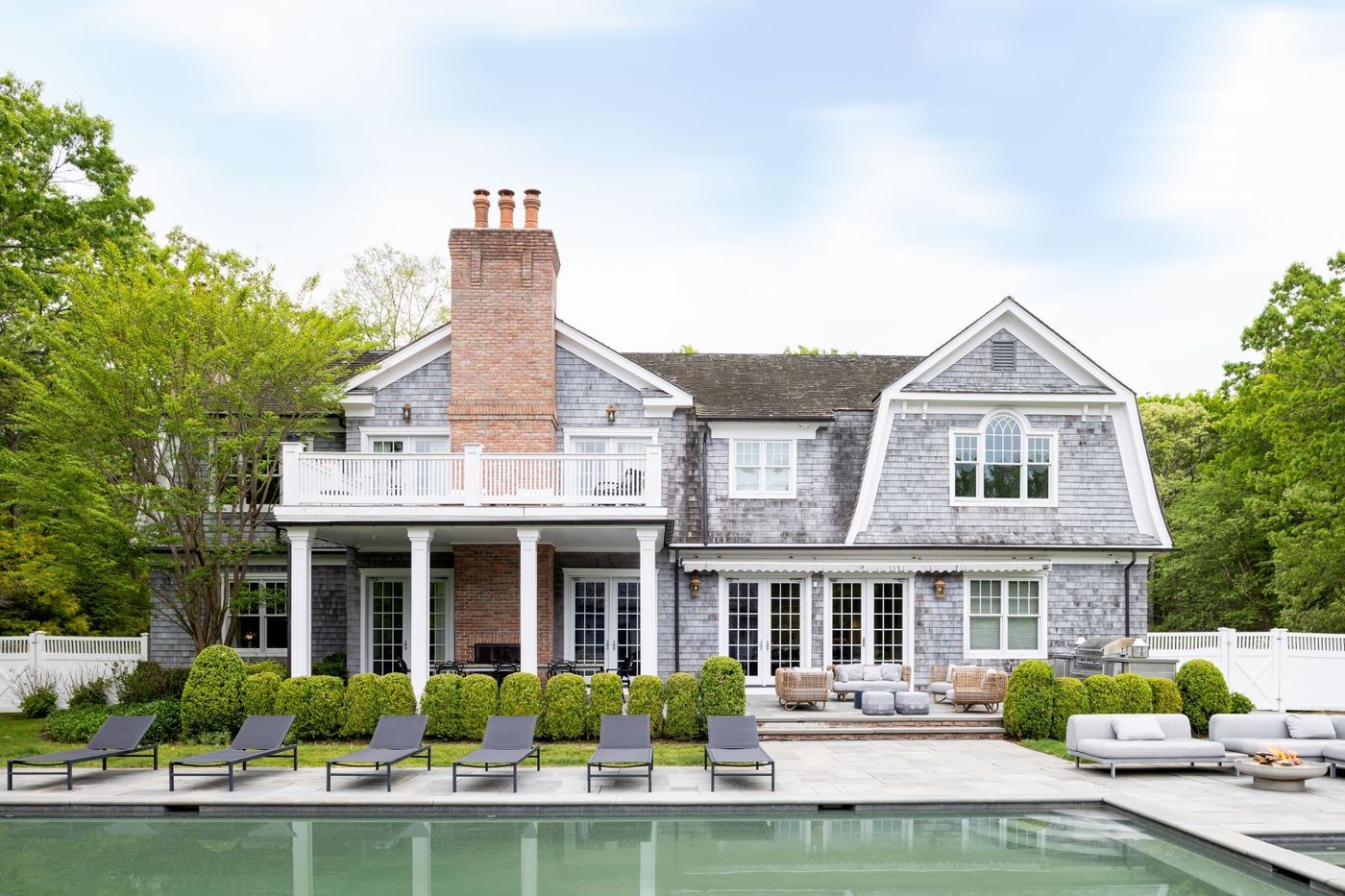 Libbie Mugrabi lists her Bridgehampton estate for $25 million