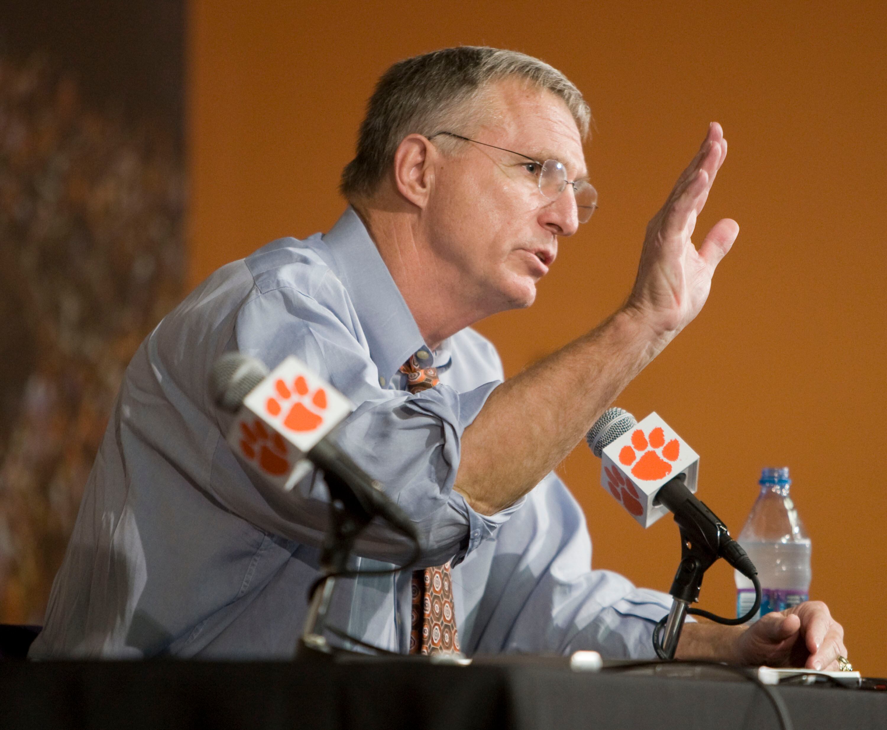 ‘I know he’s home’: Dabo Swinney announces passing of former Clemson AD ...