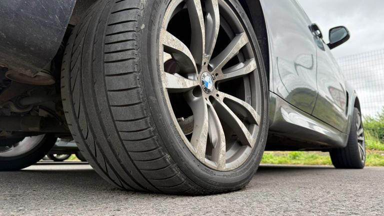 Burgemeester Machelen wil louche luchthavenparkings weg uit zijn ...