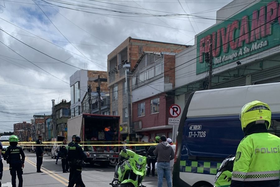 Sicarios en moto asesinaron a comerciante en Suba; autoridades ...